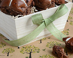 Hamper Trays and Sacks - Cardboard, jute and timber